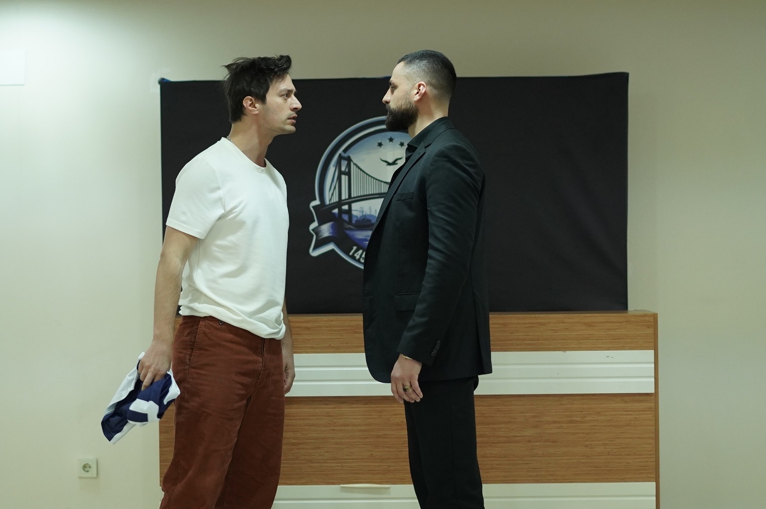 Bir Sevdadır - Season 1, Episode 7 – Summary, Photos, Trailers - Dizilah