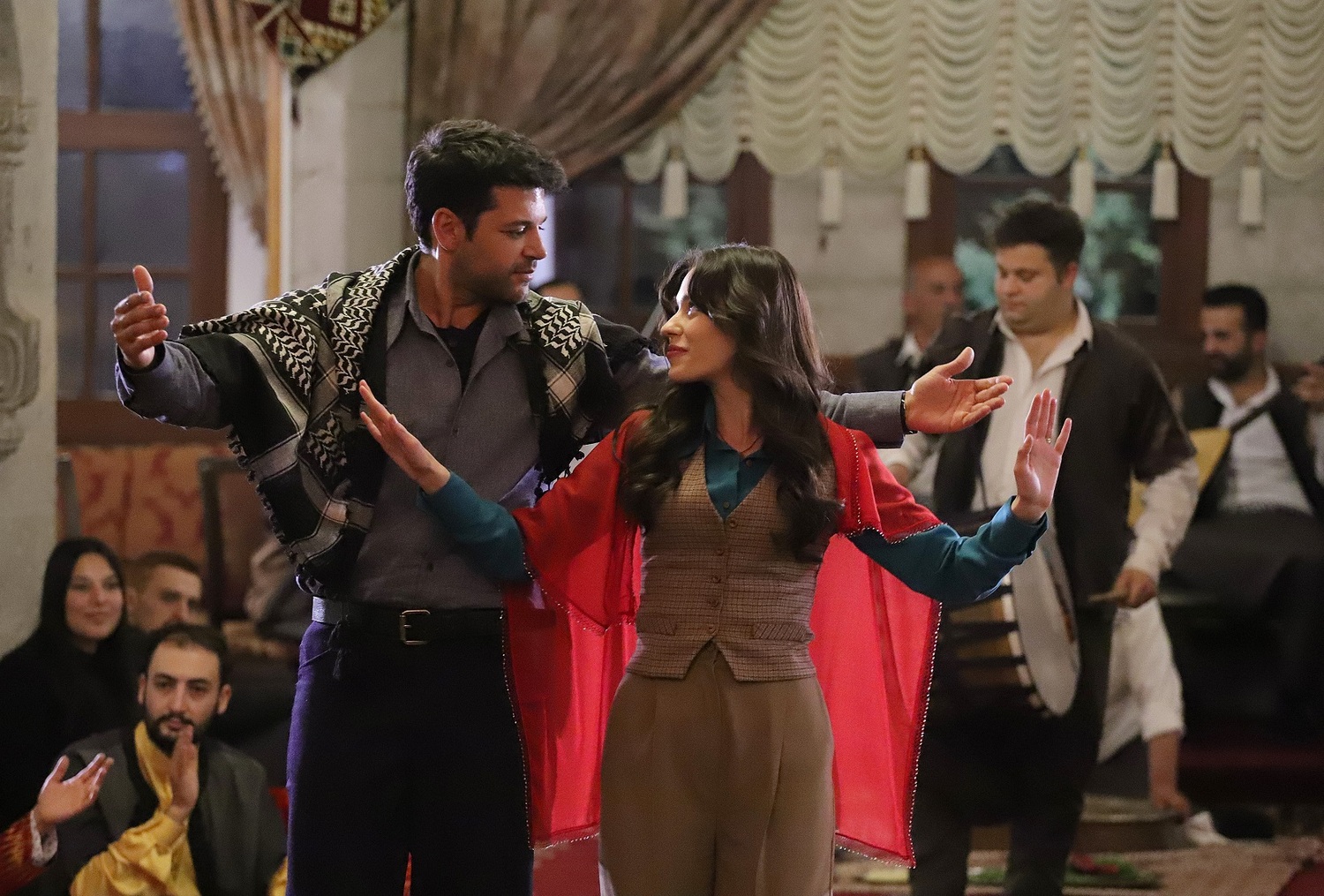 Kara Ağaç Destanı (Legend Of Black Tree): Season 1, Episode 7 - Dizilah