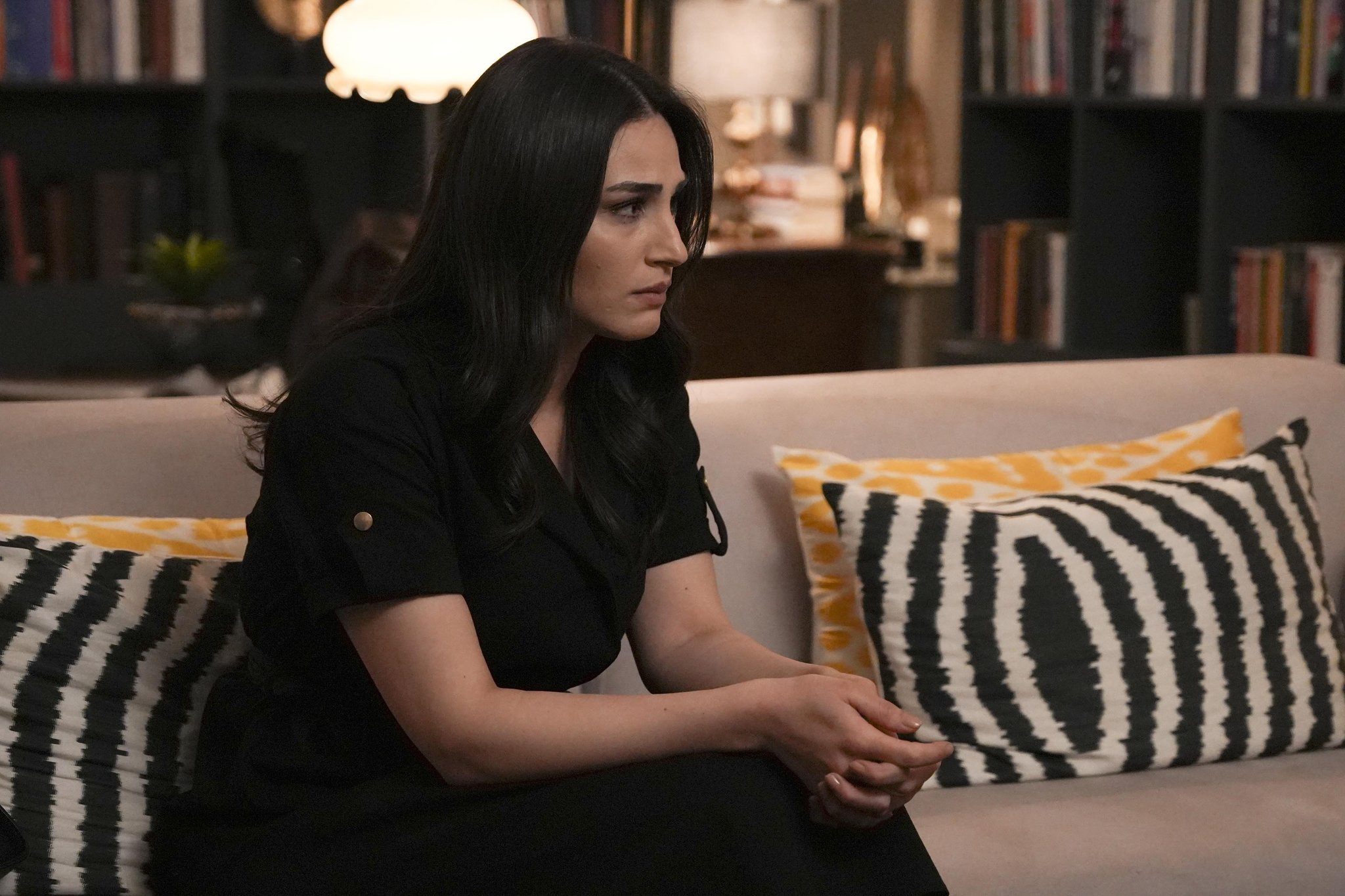 Aldatmak - Season 2, Episode 32 – Summary, Photos, Trailers - Dizilah