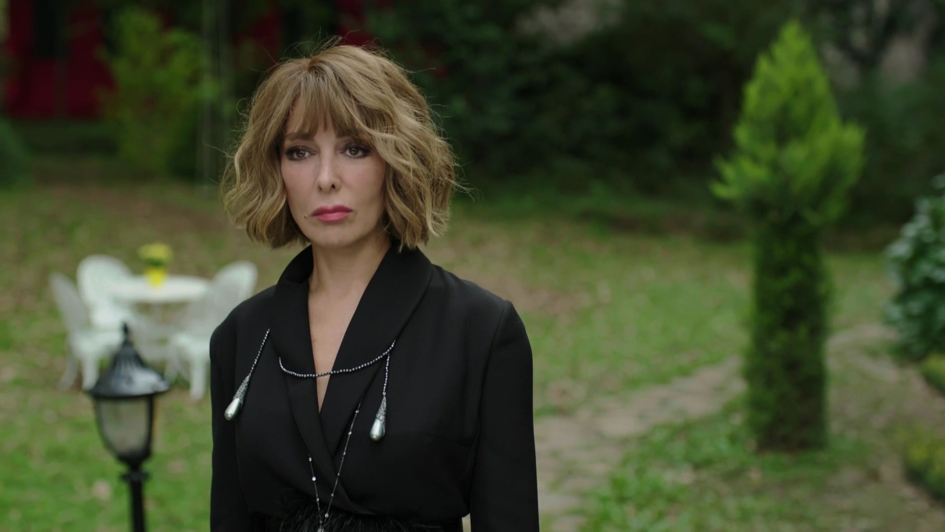 Şahin Tepesi (Falcon Crest) - Season 1, Episode 1 – Summary, Photos ...