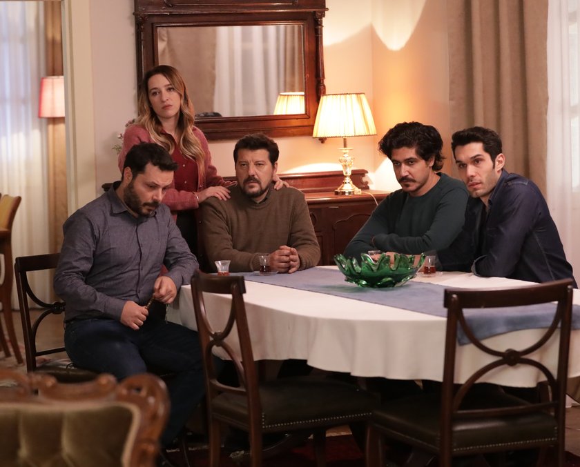 Ramo - Season 2, Episode 15 – Summary, Photos, Trailers - Dizilah