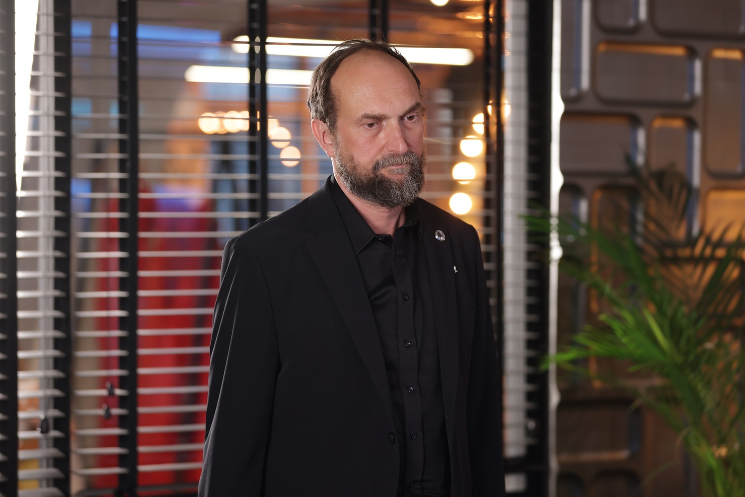 Yalan (The Family Burden) - Season 1, Episode 9 – Summary, Photos ...