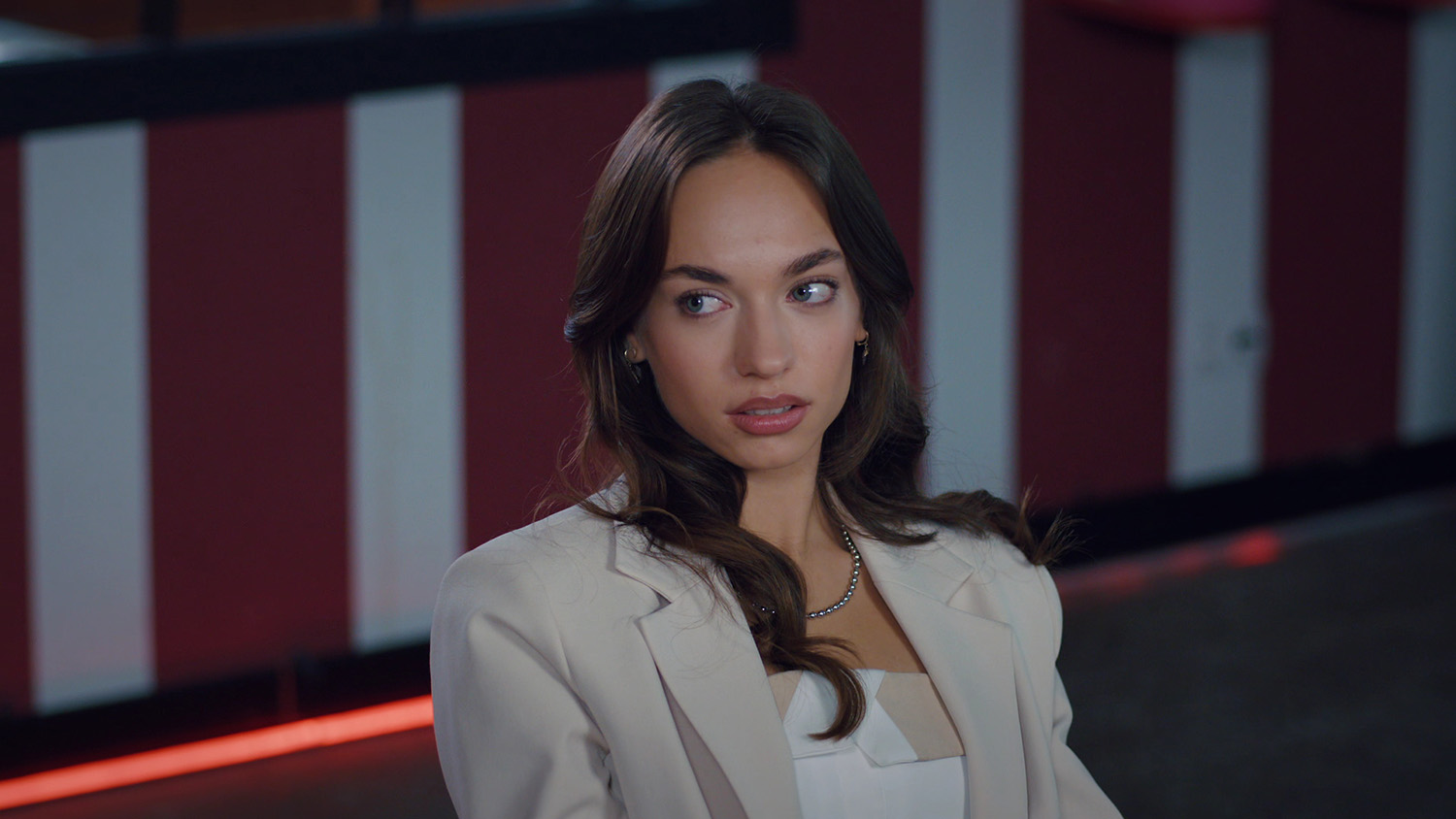 Yalan (The Family Burden): Season 1, Episode 19 - Dizilah