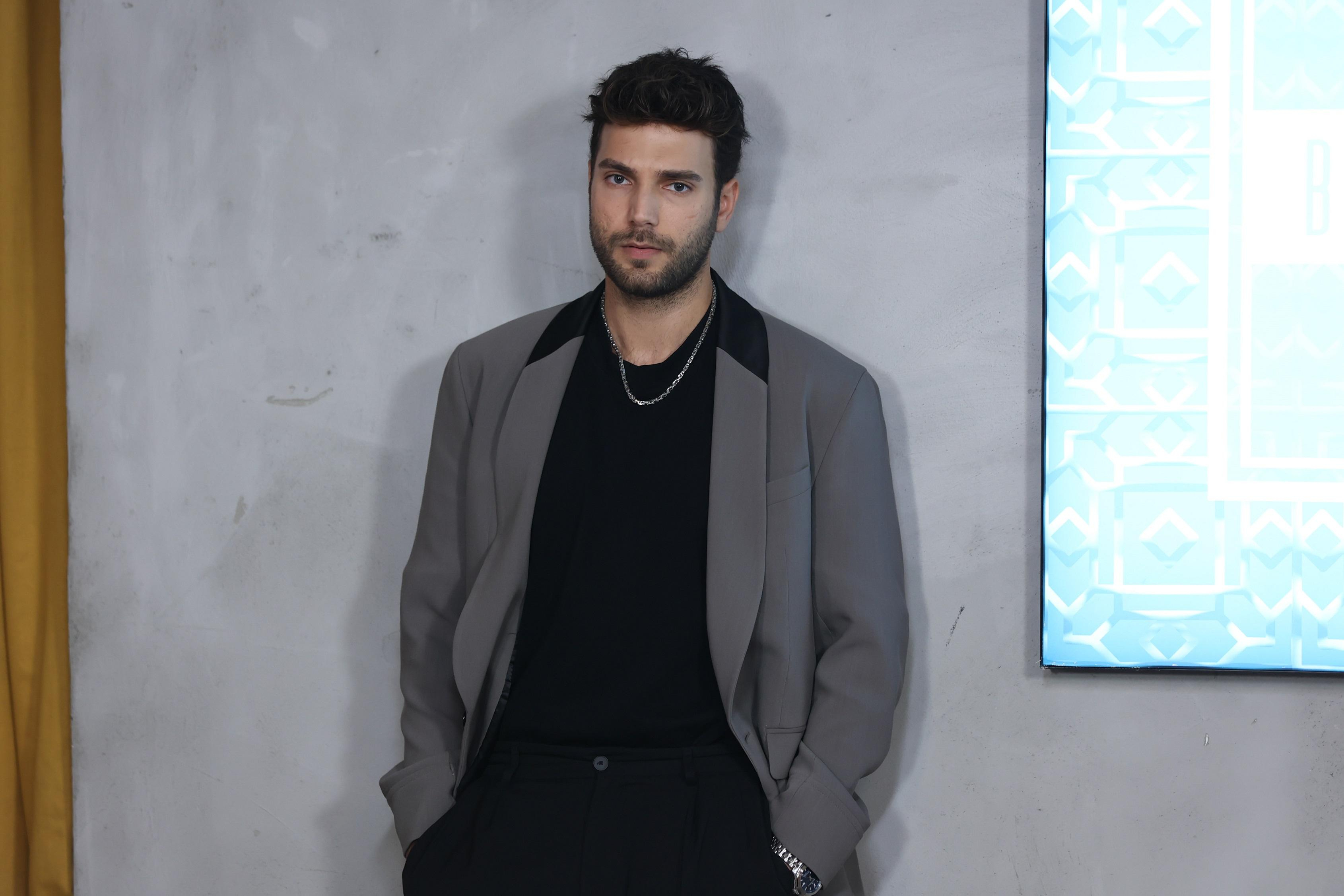 Yalan (The Family Burden): Season 1, Episode 23 - Dizilah