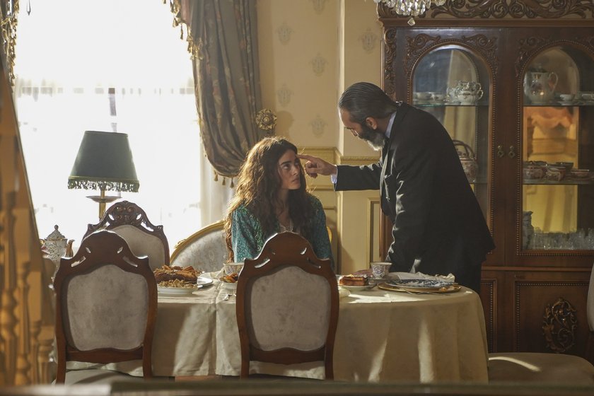 Aziz - Season 1, Episode 7 – Summary, Photos, Trailers - Dizilah