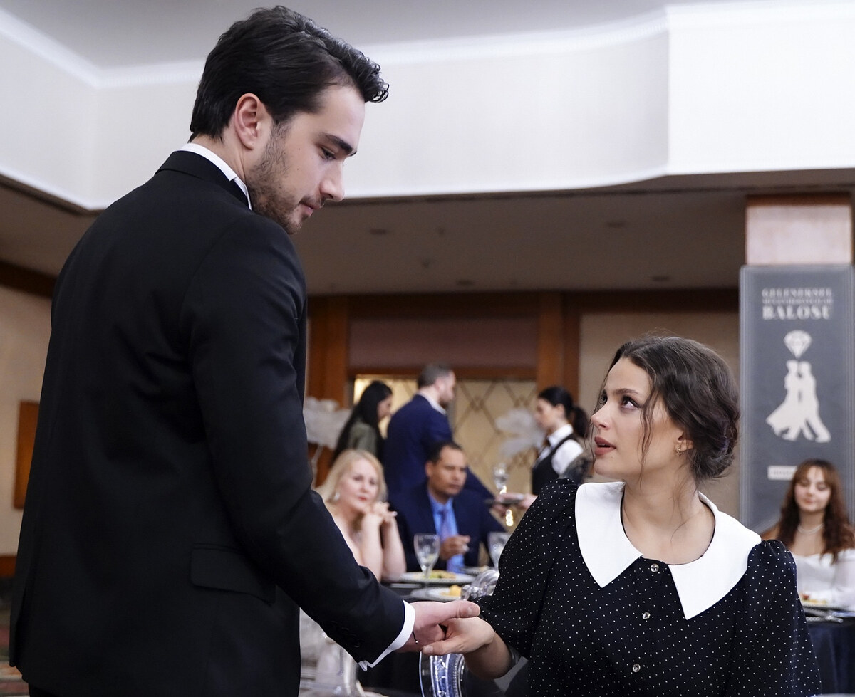 Güzel Günler (Forever Together): Season 1, Episode 13 - Dizilah