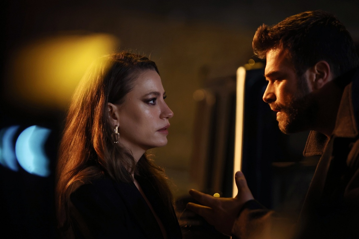 Aile (The Family) - Season 1, Episode 1 – Summary, Photos, Trailers ...