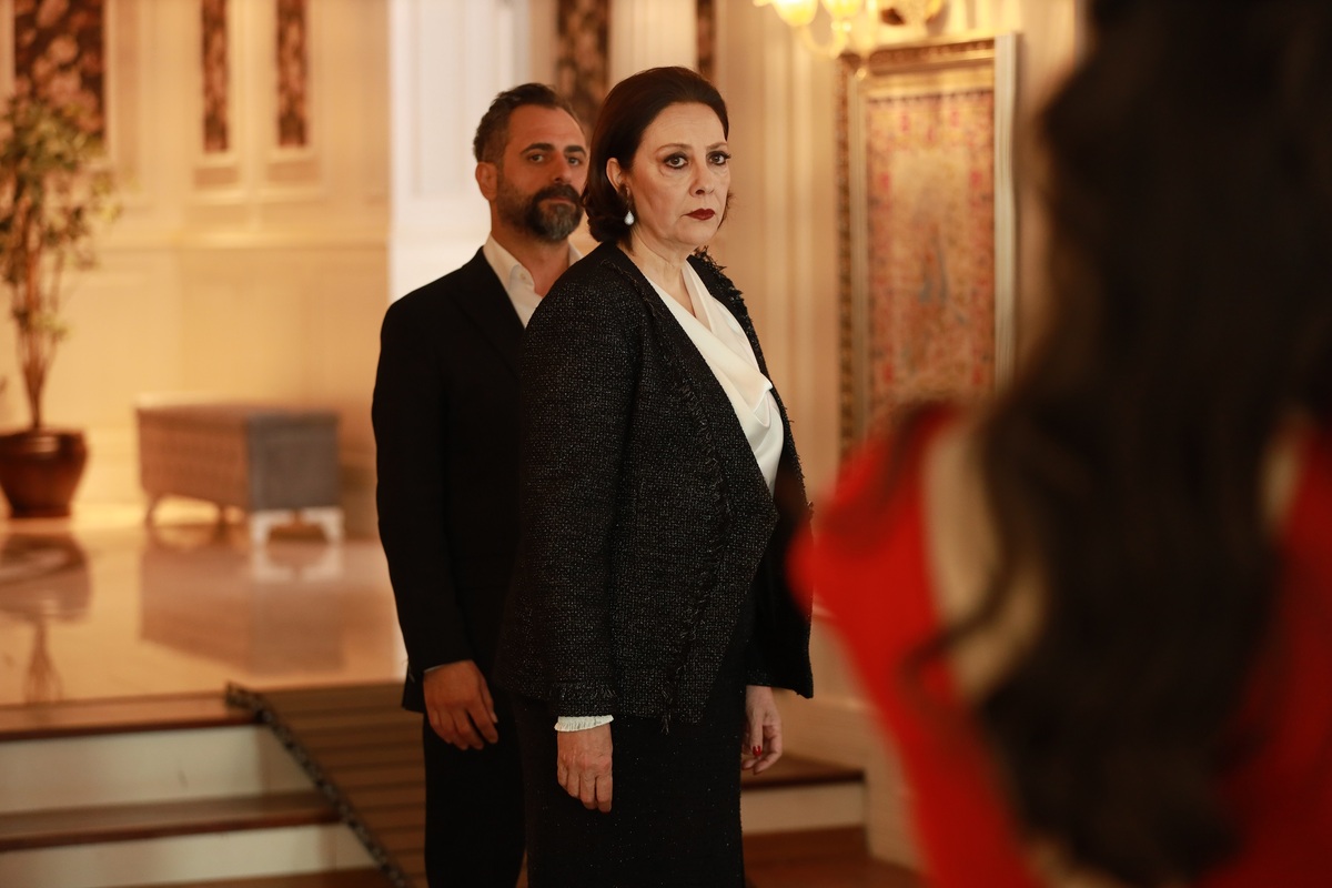 Gülcemal - Season 1, Episode 2 – Summary, Photos, Trailers - Dizilah