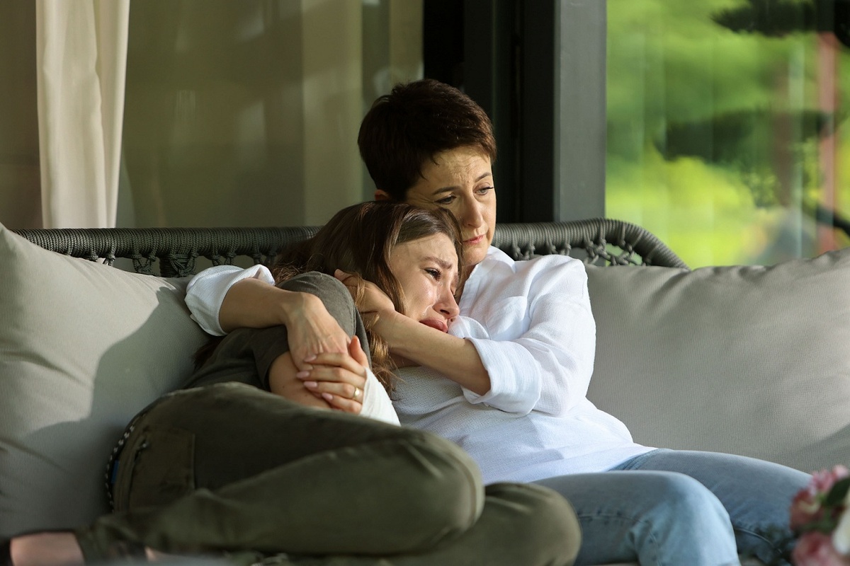 Aile (The Family) - Season 1, Episode 12 – Summary, Photos, Trailers ...