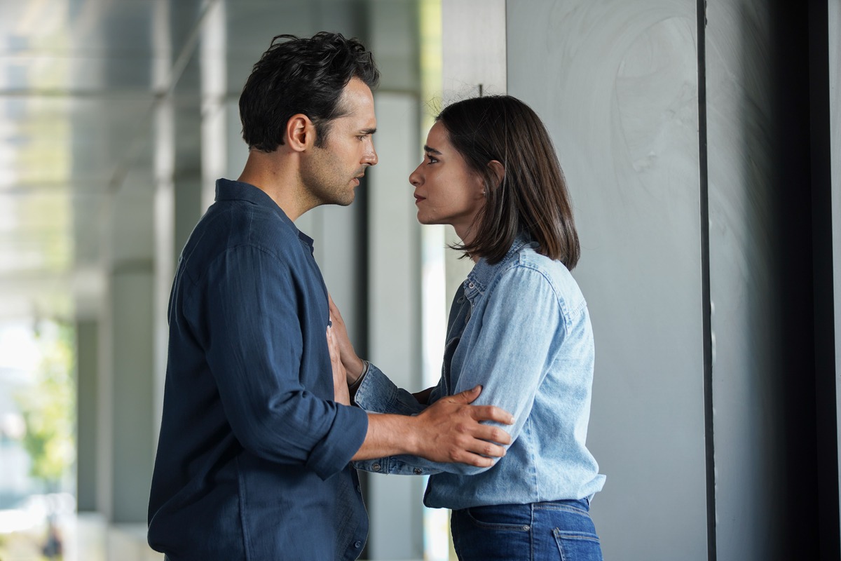 Yüz Yıllık Mucize (Miracle of Love) - Season 1, Episode 13 – Summary ...