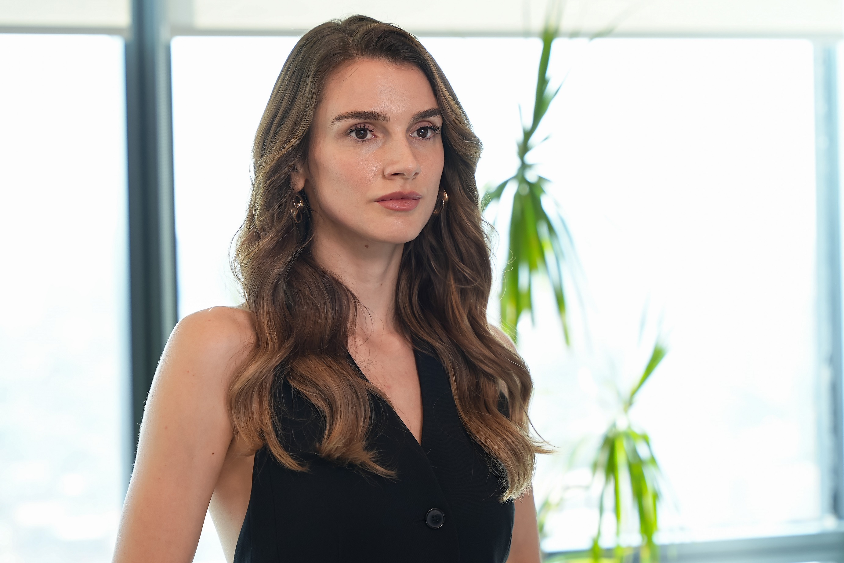 Ruhun Duymaz (Love Undercover) - Season 1, Episode 4 – Summary, Photos ...