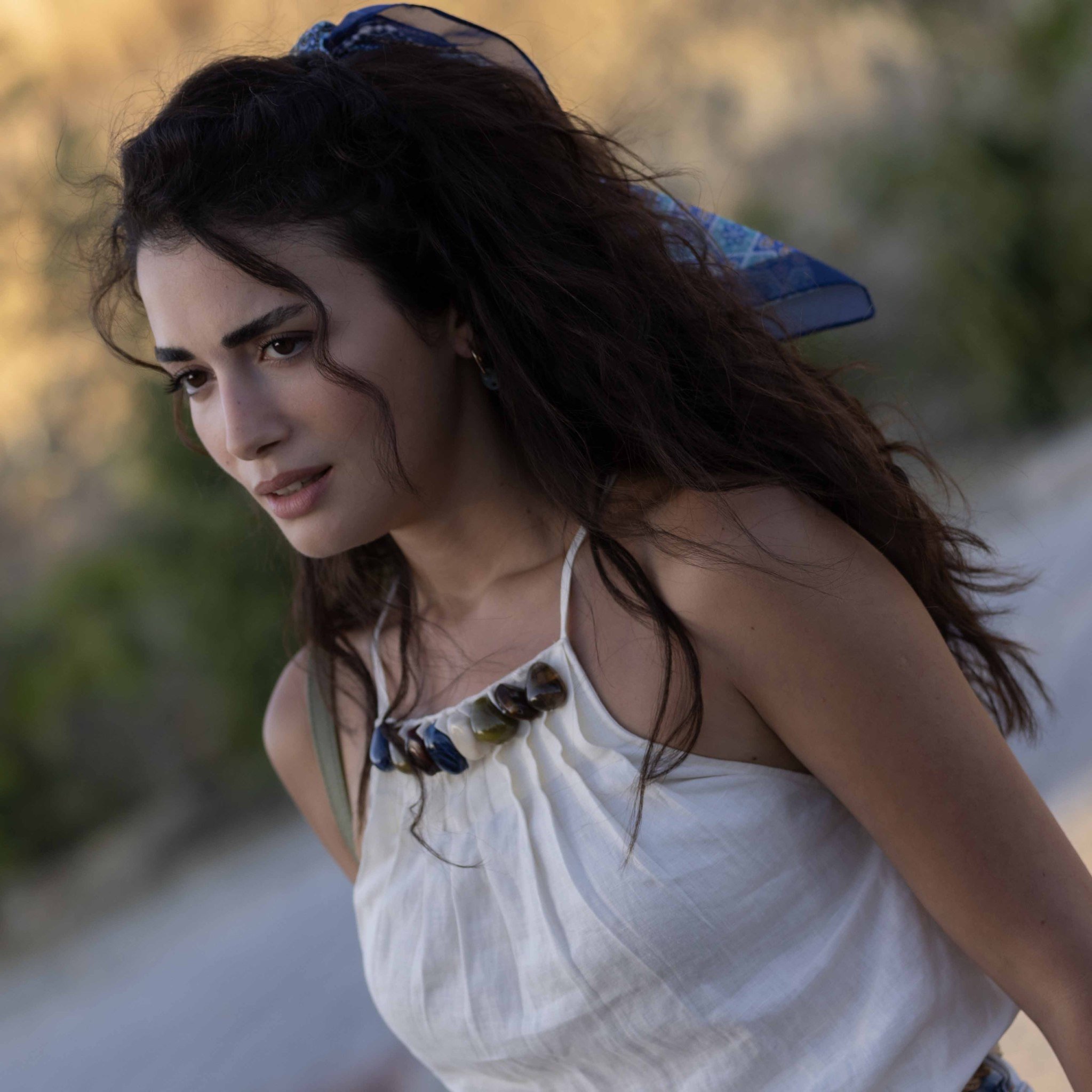 Safir - Season 1, Episode 1 – Summary, Photos, Trailers - Dizilah