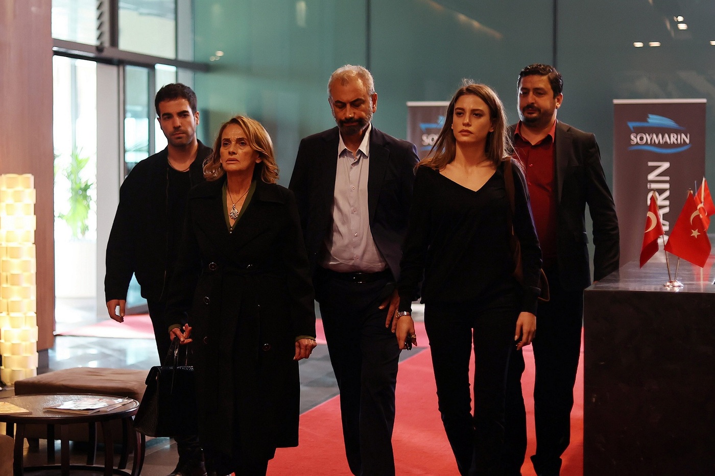 Aile (The Family) - Season 2, Episode 8 – Summary, Photos, Trailers ...