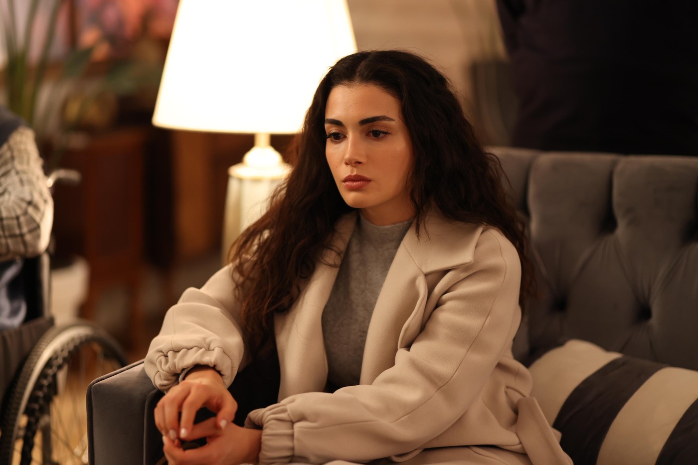 Safir: Season 1, Episode 13 - Dizilah