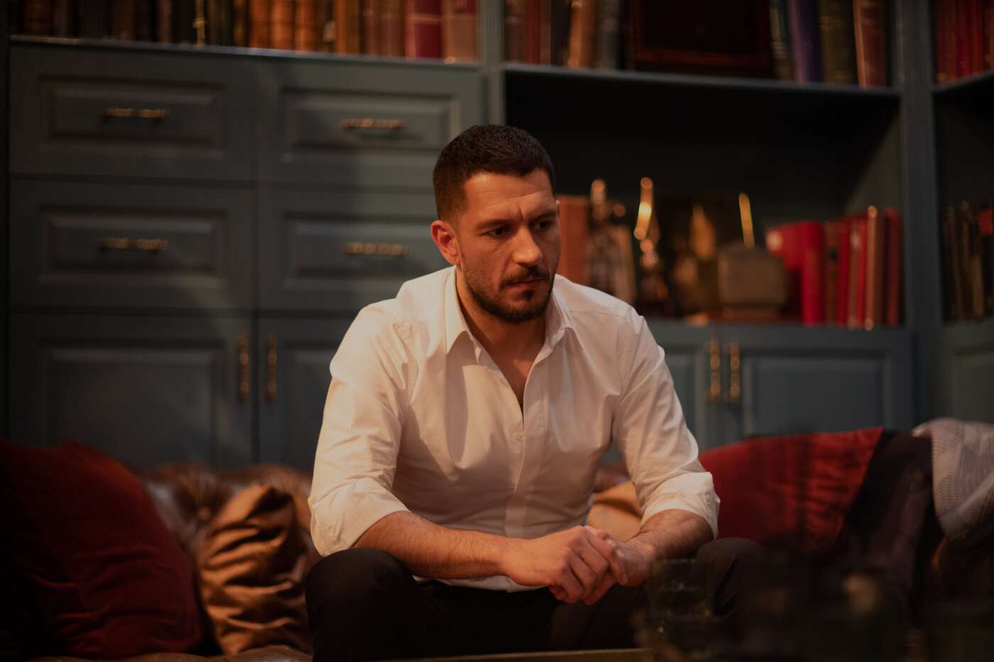 Sakla Beni (Lost In Love) - Season 1, Episode 6 – Summary, Photos ...