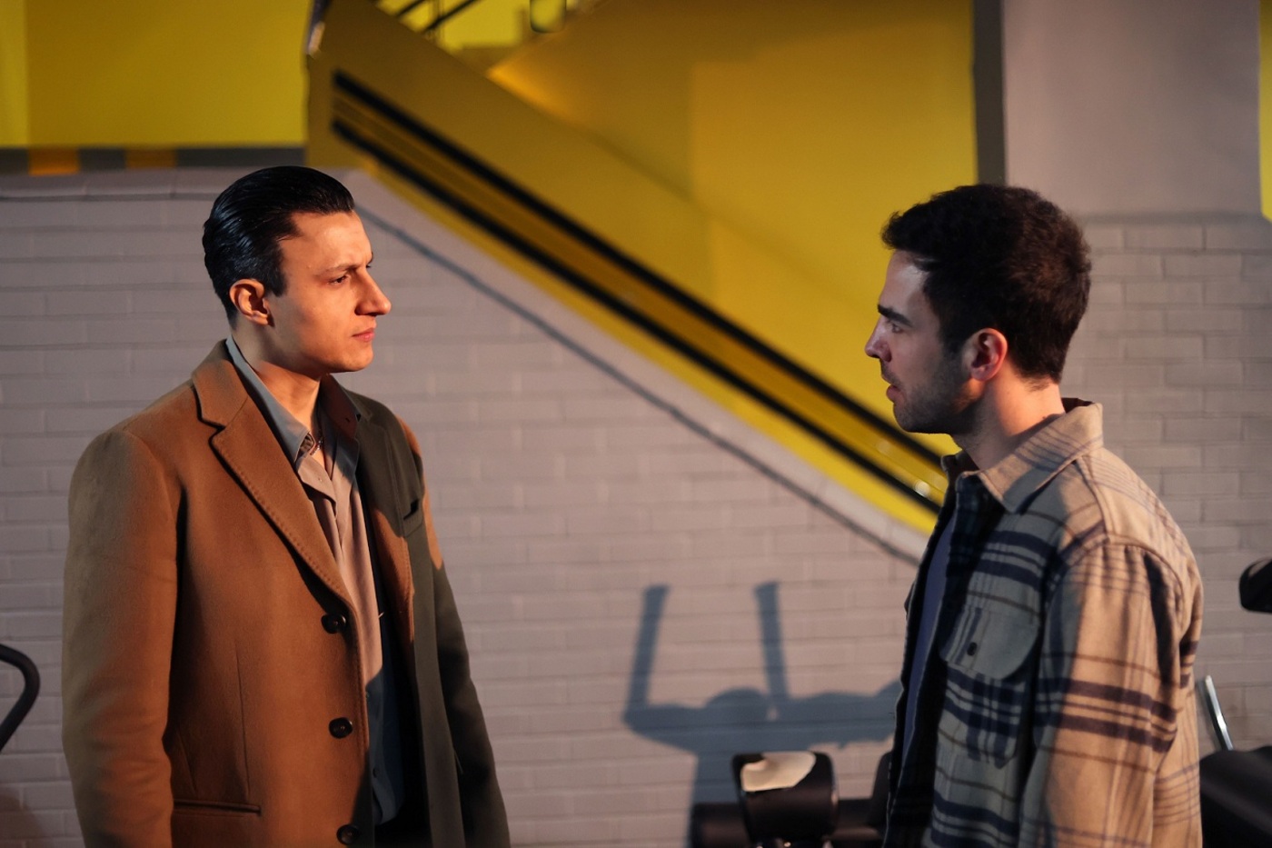 Aile (The Family) - Season 2, Episode 13 – Summary, Photos, Trailers ...