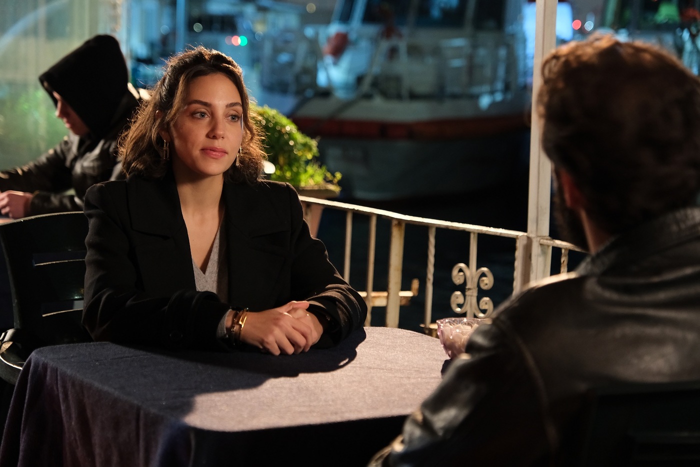Kara - Season 1, Episode 2 – Summary, Photos, Trailers - Dizilah