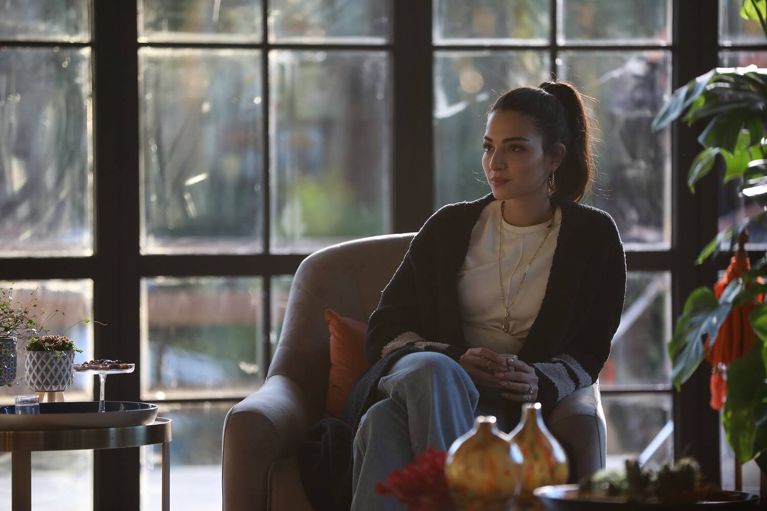 Yeni Hayat (New Life) - Season 1, Episode 1 – Summary, Photos, Trailers ...